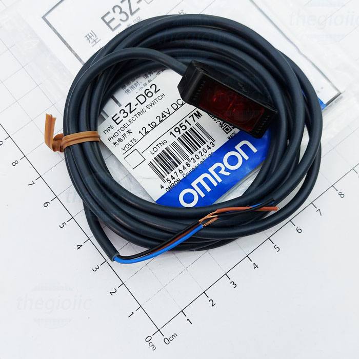 E3Z-D62 Cảm Biến Quang Khuếch Tán Khoảng Dò 1m NPN 12~24VDC