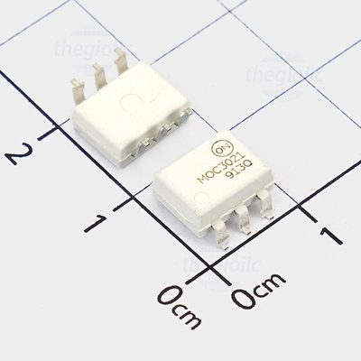 MOC3021SM Optoisolator Triac Output 4170Vrms 1 Channel, 6-SMD